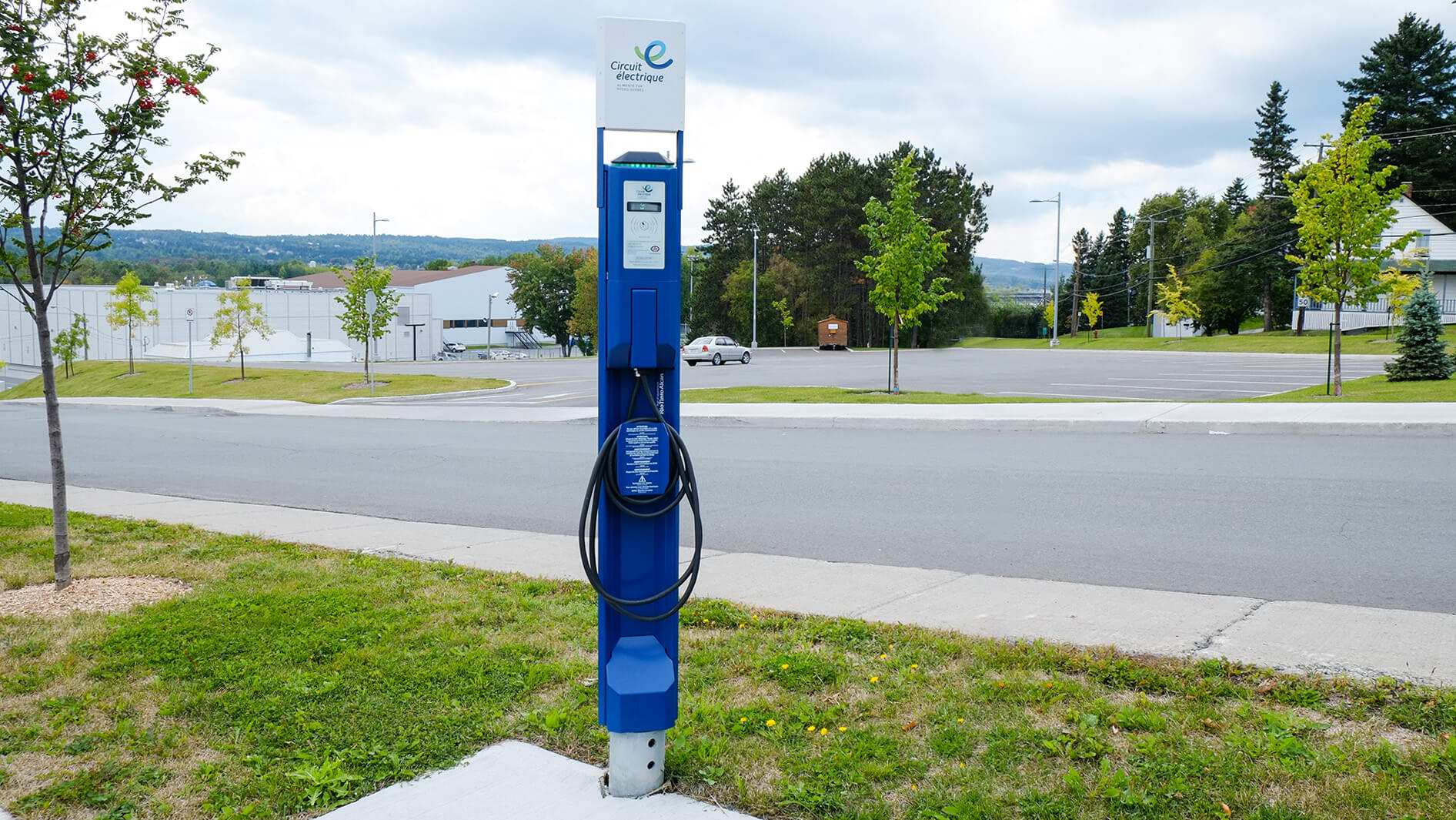 EV Charging Stations - Techno Metal Post
